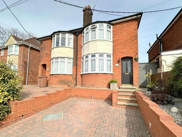 3 Bedroom Semi detached House For Sale In Widford, Chelmsford