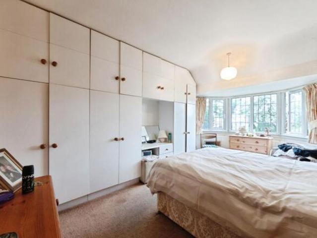 3 bedroom semi detached house for sale in Widney Lane, Solihull, West Midlands, B91
