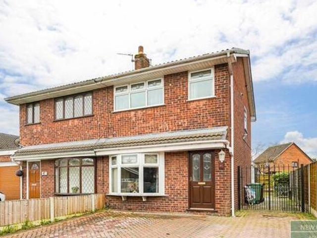 3 Bedroom Semi detached House For Sale In Wigan