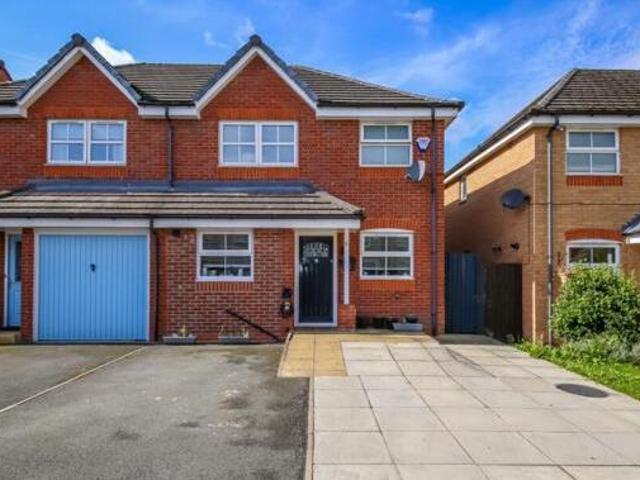 3 Bedroom Semi detached House For Sale In Wigan, Lancashire