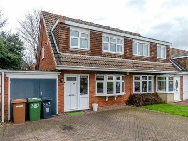 3 Bedroom Semi detached House For Sale In Willenhall, West Midlands