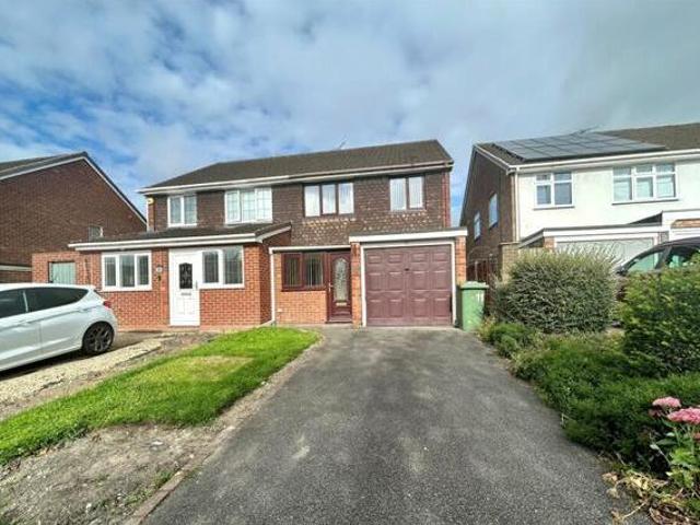 3 Bedroom Semi detached House For Sale In Willenhall