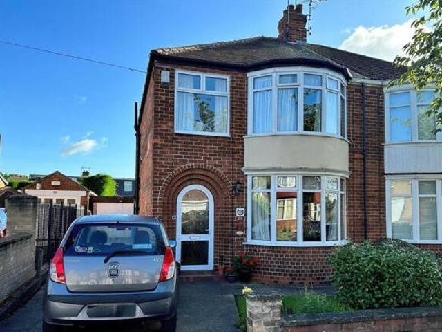 3 Bedroom Semi detached House For Sale In Willerby