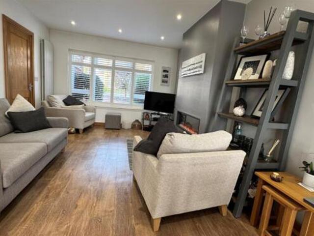 3 bedroom semi detached house for sale in Willowslea Road, Worcester, WR3