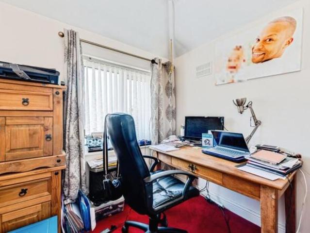 3 bedroom semi detached house for sale in Wills Avenue, SWINDON, Wiltshire, SN1