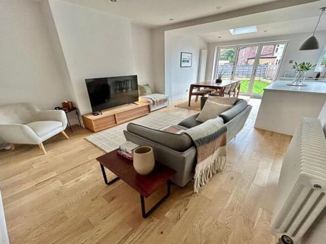 3 bedroom semi detached house for sale in Wilmslow Road, Didsbury, M20