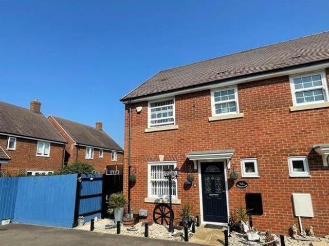 3 Bedroom Semi detached House For Sale In Wixams