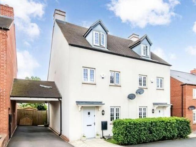 3 Bedroom Semi detached House For Sale In Wootton