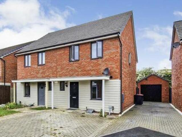 3 Bedroom Semi detached House For Sale In Wootton