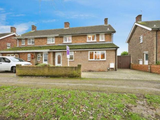 3 bedroom semi detached house for sale in Woodcote, Bedford, MK41