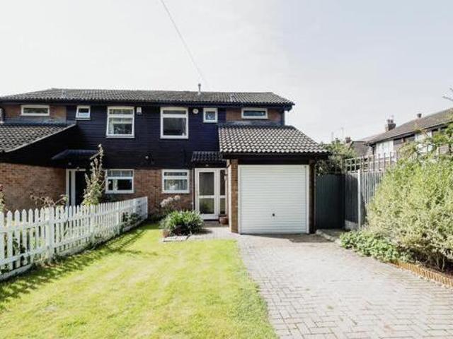 3 Bedroom Semi detached House For Sale In Woodford Green