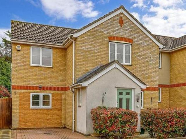 3 Bedroom Semi detached House For Sale In Woodford Green