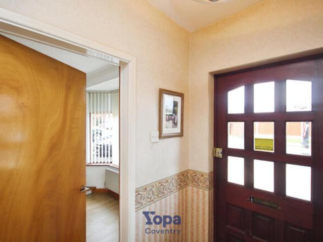 3 bedroom semi detached house for sale in Woodlands Road, Coventry, CV3