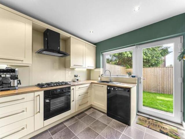 3 bedroom semi detached house for sale in Woodlands Rise, Harrogate, HG2