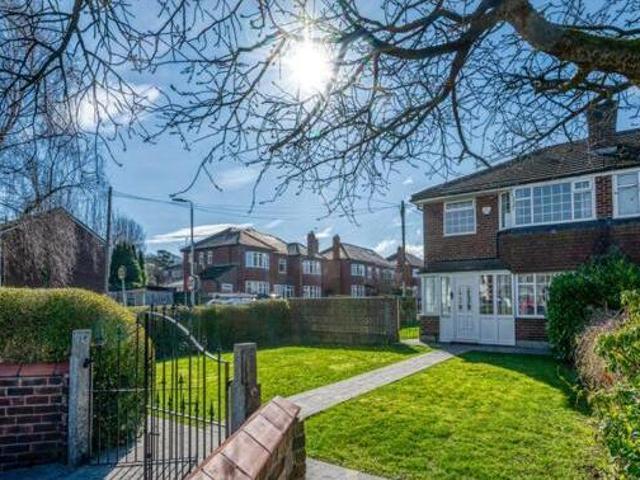 3 Bedroom Semi detached House For Sale In Woodley