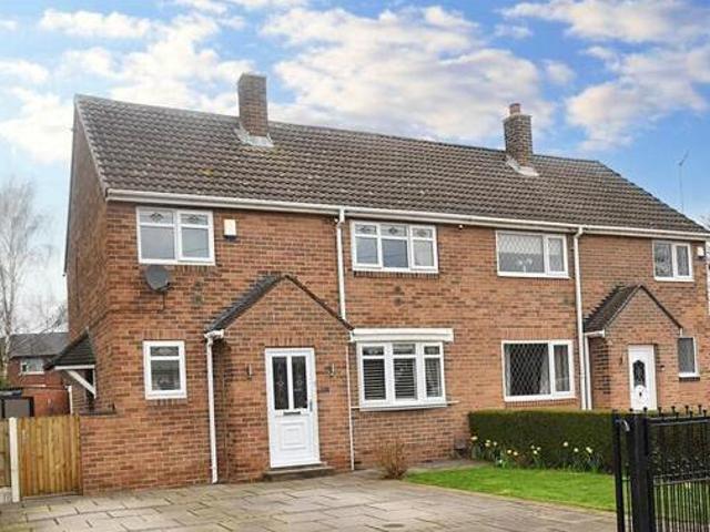 3 Bedroom Semi detached House For Sale In Woodlesford, Leeds