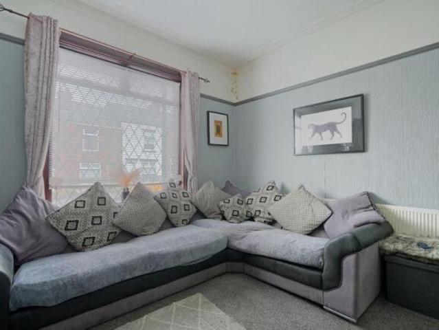 3 bedroom semi detached house for sale in Woodseats Road, Woodseats, Sheffield, S8