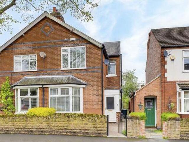 3 Bedroom Semi detached House For Sale In Woodthorpe, Nottinghamshire
