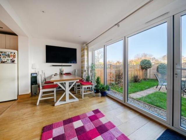 3 bedroom semi detached house for sale in Wolvercote, North Oxford, OX2