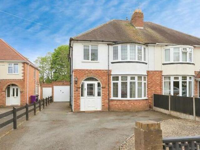 3 Bedroom Semi detached House For Sale In Wolverhampton, West Midlands