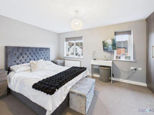 3 bedroom semi detached house for sale in Woldcarr Road, Hull, HU3