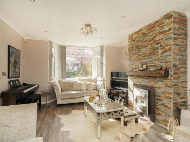 3 bedroom semi detached house for sale in Wollaton Road, Sheffield, S17