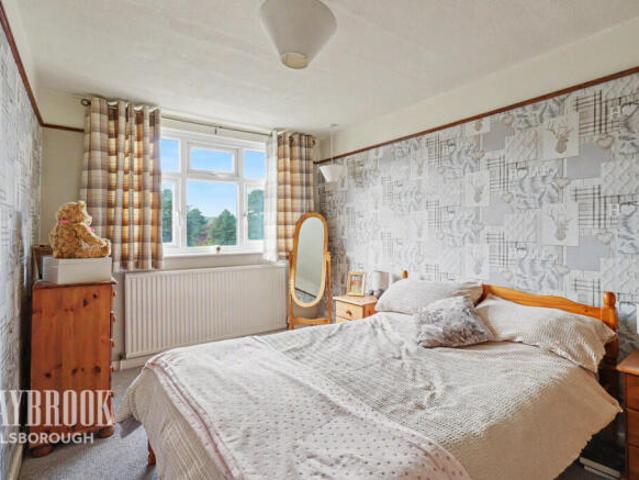 3 bedroom semi detached house for sale in Wortley Drive, Sheffield, S35