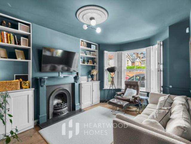 3 bedroom semi detached house for sale in Worley Road, St. Albans, AL3 5NN, AL3