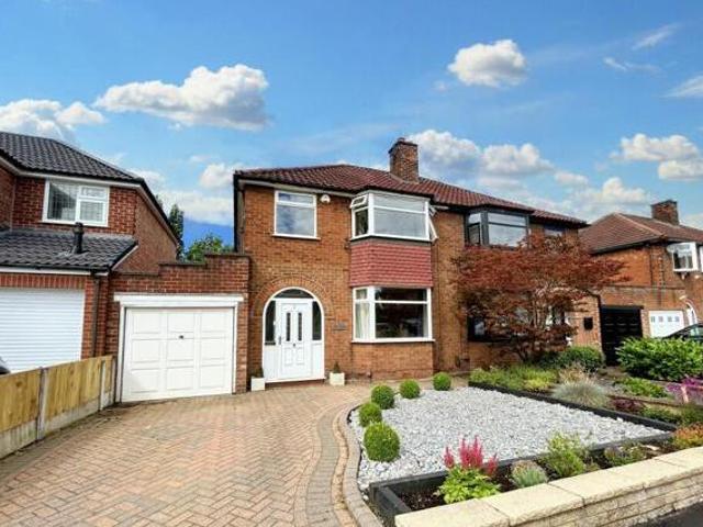3 Bedroom Semi detached House For Sale In Worsley
