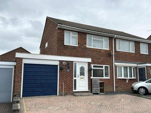 3 Bedroom Semi detached House For Sale In Yeovil