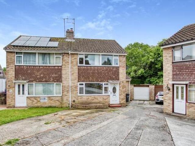 3 Bedroom Semi detached House For Sale In Yeovil