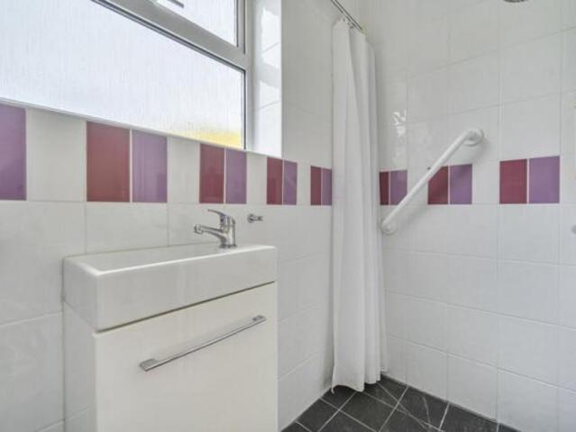 3 bedroom semi detached house for sale in Yiewsley Crescent, Stratton St Margaret, Swindon, SN3