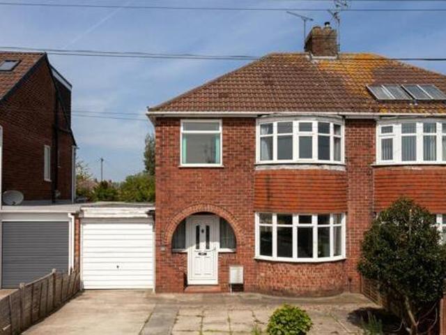 3 Bedroom Semi detached House For Sale In York, North Yorkshire