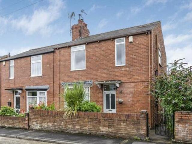 3 Bedroom Semi detached House For Sale In York