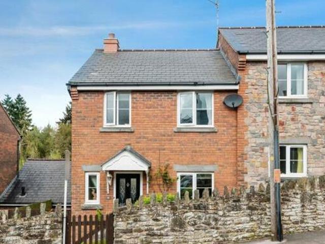 3 Bedroom Semi detached House For Sale In Yorkley, Lydney