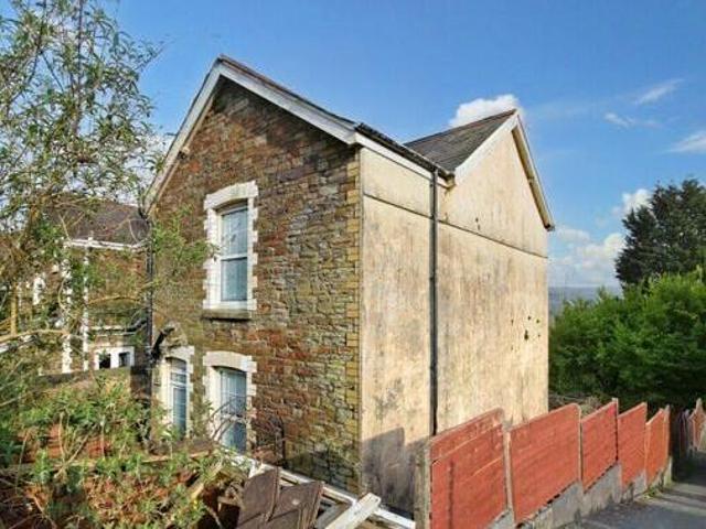 3 Bedroom Semi detached House For Sale In Ynystawe, Swansea