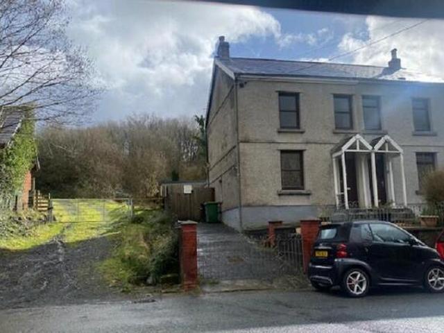 3 Bedroom Semi detached House For Sale In Ystradgynlais