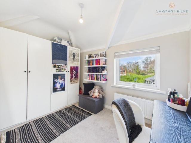 3 bedroom semi detached house for sale in Acres Lane, Upton, CH2