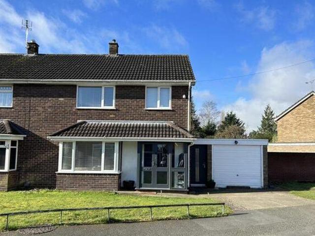 3 Bedroom Semi detached House For Sale In Acton