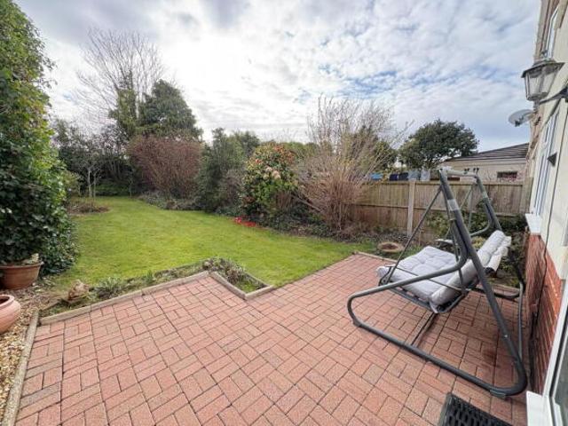 3 bedroom semi detached house for sale in Aintree Lane, Aintree, L10
