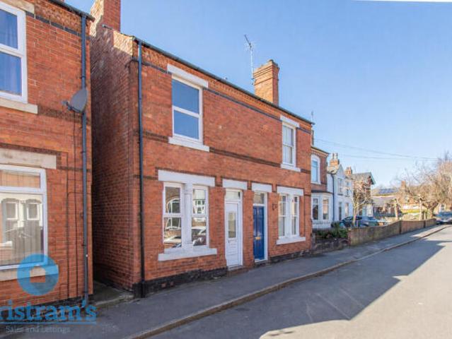 3 bedroom semi detached house for sale in Alma Street, Nottingham, NG7