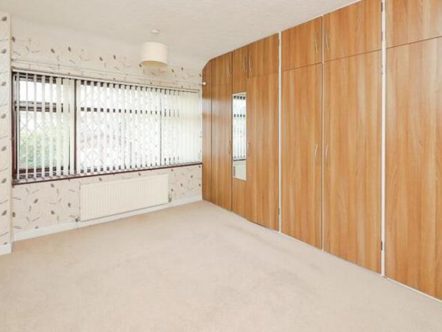 3 bedroom semi detached house for sale in Alandale Avenue, Coventry, West Midlands, CV5