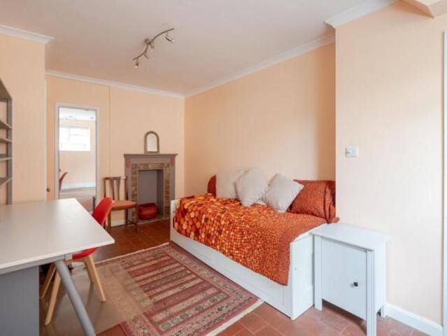 3 bedroom semi detached house for sale in Aldrich Road, Oxford, OX2