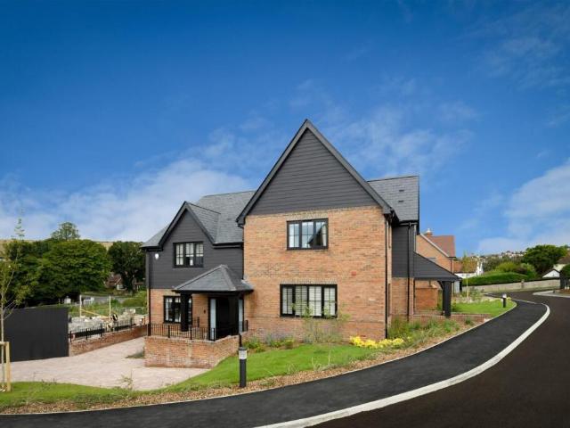 3 bedroom semi detached house for sale in Allingham Place, Rottingdean, BN2
