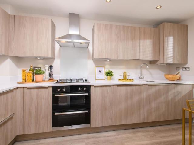 3 bedroom semi detached house for sale in Alphington, Exeter, EX2