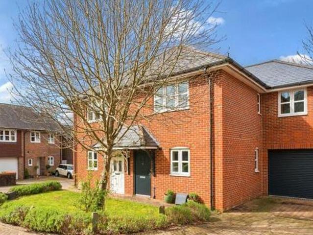 3 Bedroom Semi detached House For Sale In Alresford, Hampshire