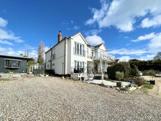 3 Bedroom Semi detached House For Sale In Althorne