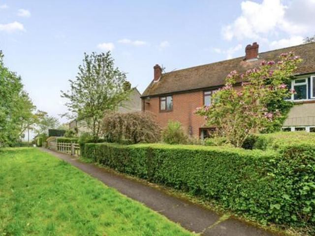 3 Bedroom Semi detached House For Sale In Alton, Hampshire