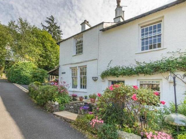 3 Bedroom Semi detached House For Sale In Ambleside Road