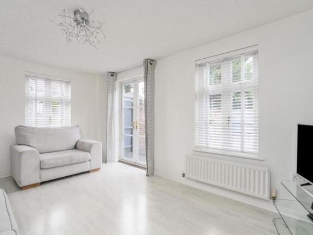 3 bedroom semi detached house for sale in Anchor Lane, Solihull, B91